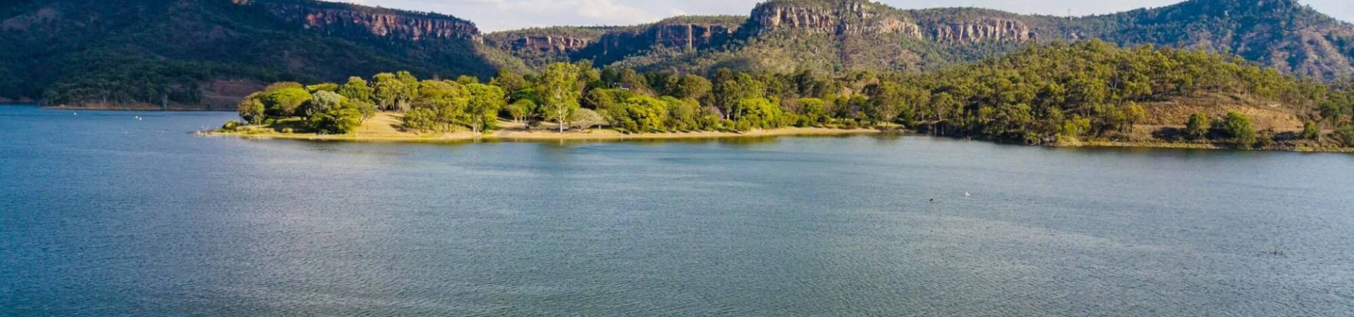 Monto Magic - Three Moon Country